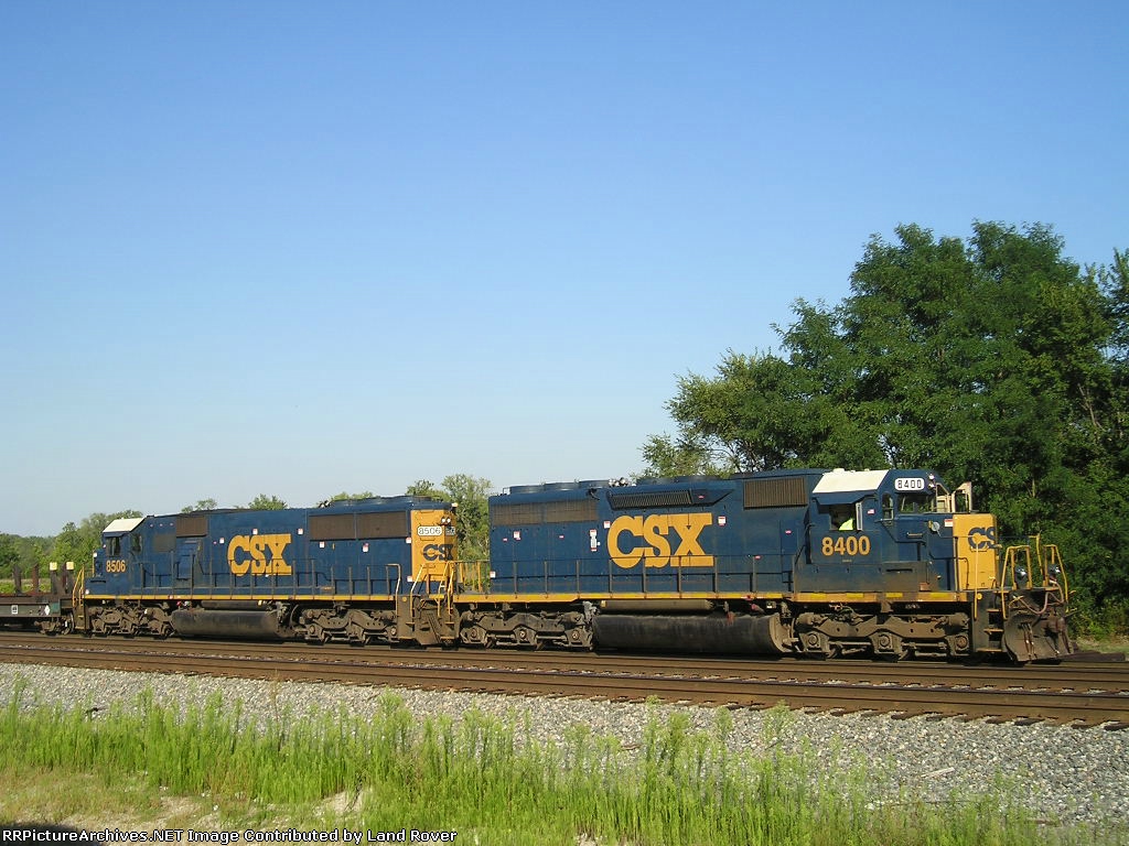 CSXT 8400 On CSX J 783
